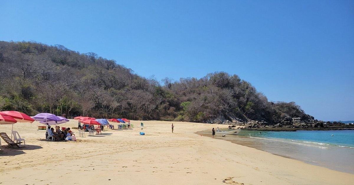 Huatulco: Tour en barco por las 7 Bahías con snorkel y comida ...