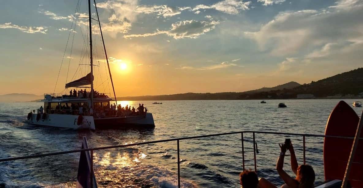 Saint Raphaël : Cruzeiro ao pôr do sol no Cabo Dramont e na Ilha ...