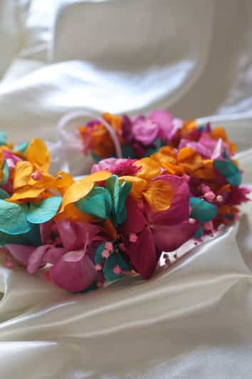 Create Your Dried Flower Wreath, Workshop In Paris | GetYourGuide