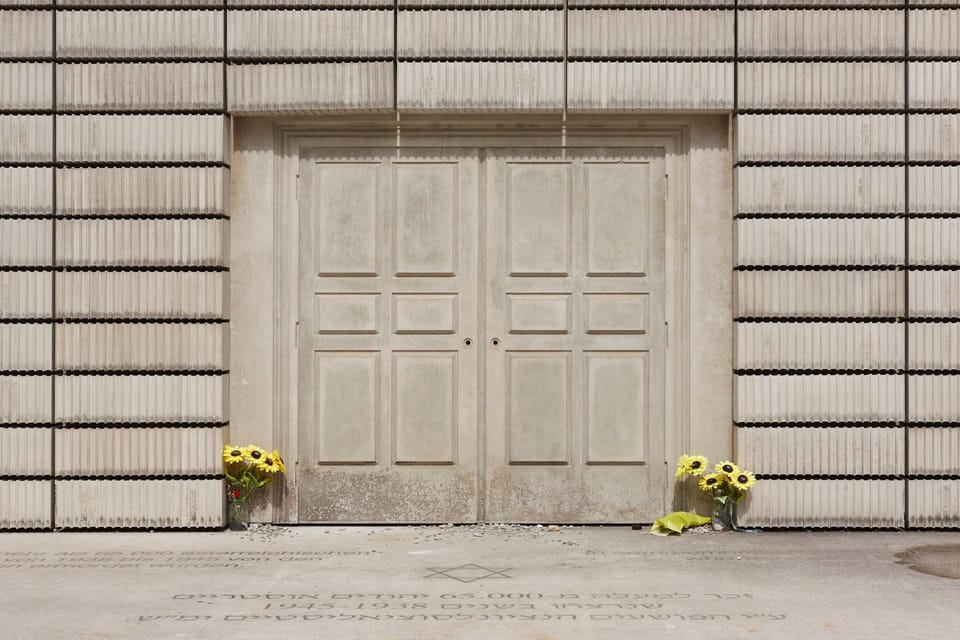 Vienna Central Cemetery Walking Tour with Transfers | GetYourGuide