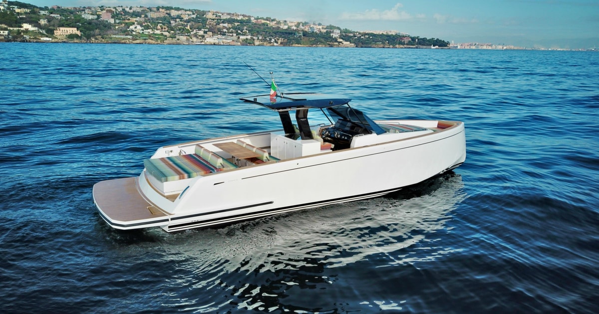 Nápoles: Capri - Costa Amalfitana Tour particular de barco PARDO 43 ...