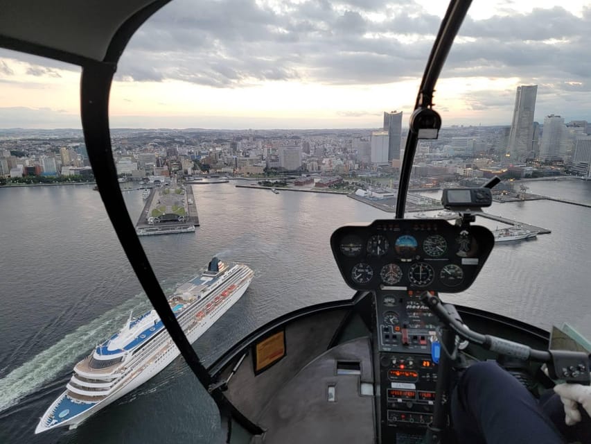 Tokyo: Helicopter Night Flight | GetYourGuide