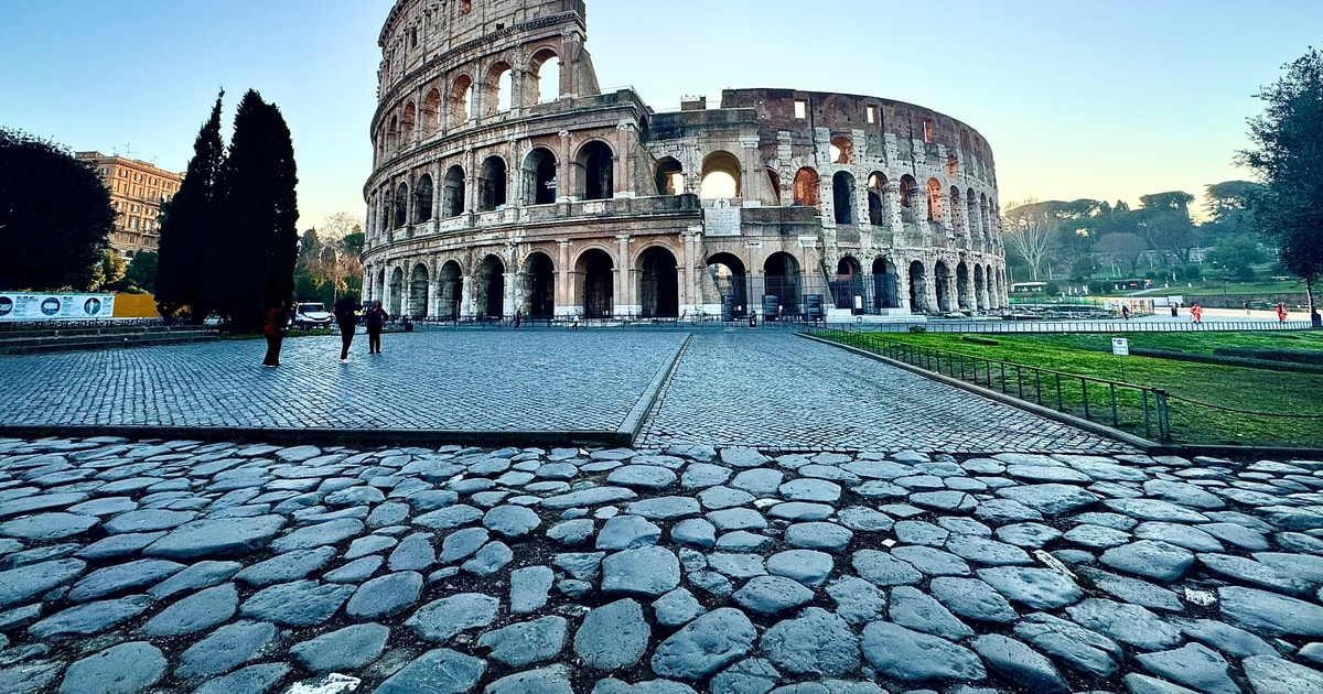 Rome : Colosseum guided tour semi private | GetYourGuide