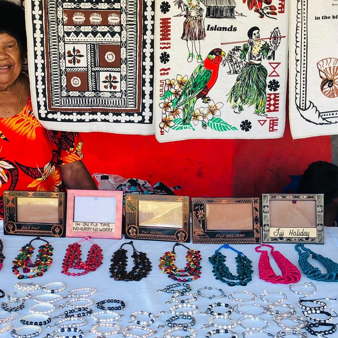 FIJI: Sabeto Hotspring and Mud Pool Attraction Site | GetYourGuide