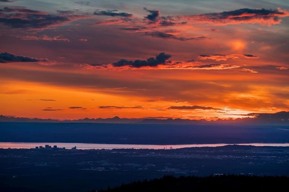 Anchorage: Sunset Photo Safari | GetYourGuide