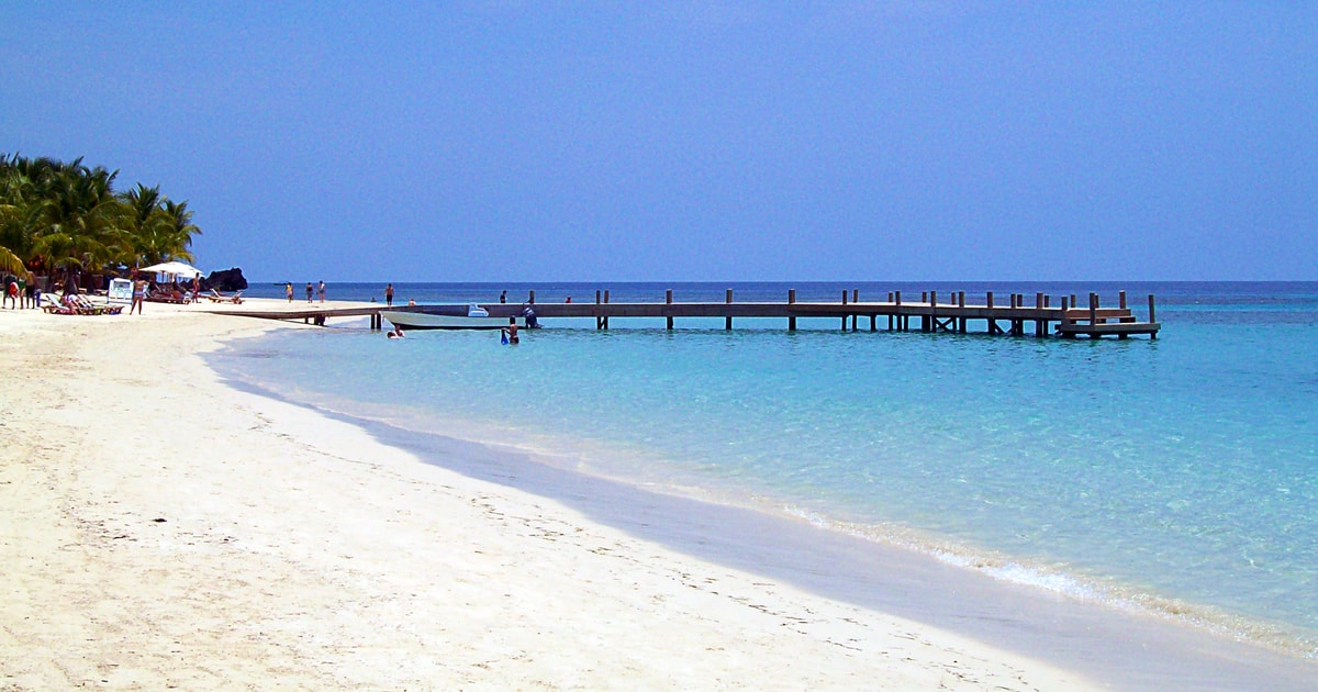 Roatan Excursion: Beach Break/Plus Sloth Park and Snorkeling | GetYourGuide