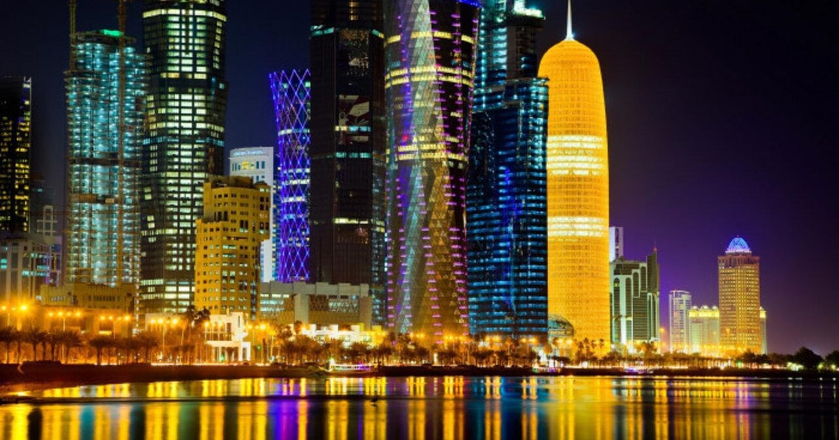 Doha: Nachttour mit Führung | Souq Waqif | Pearl Island etc | GetYourGuide