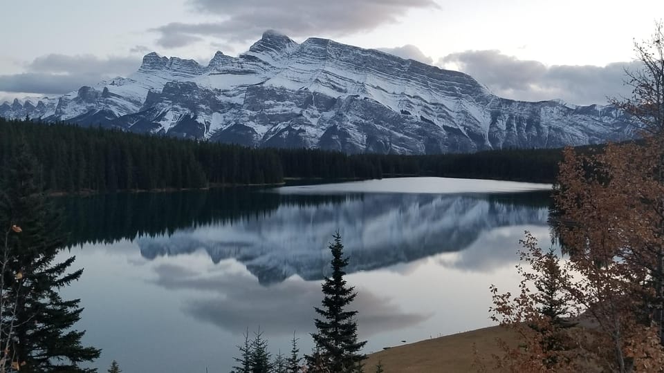 Calgary: Glaciers, Mountains, Lakes, Canmore & Banff | GetYourGuide