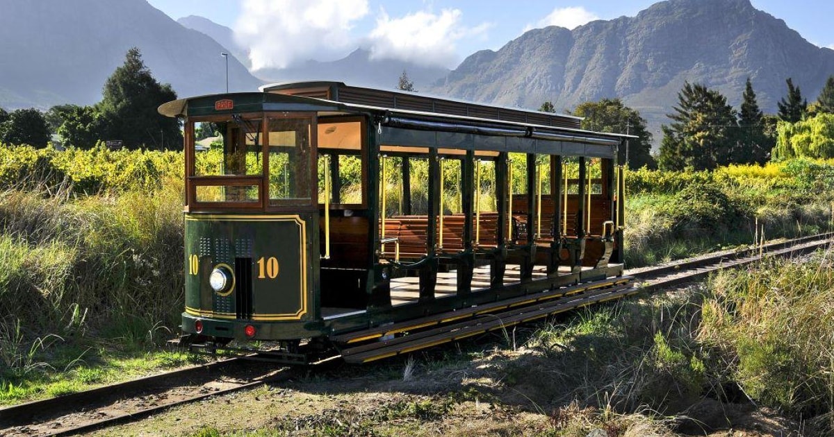 Cape Town: Hop On, Hop Off: Franschhoek Wine Tram Tour! | GetYourGuide