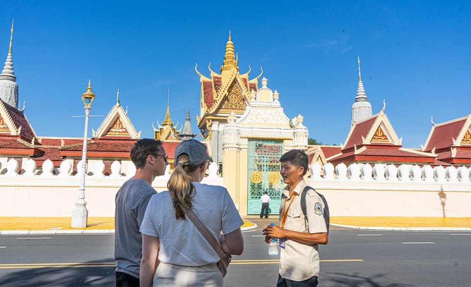 Phnom Penh: Historical Guided Tour | GetYourGuide