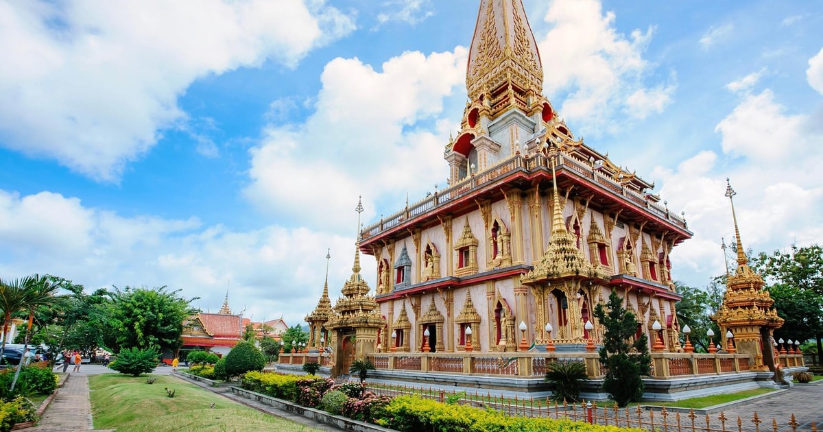 Phuket: Wat Chalong Temple, Big Buddha, Old Town Tour | GetYourGuide