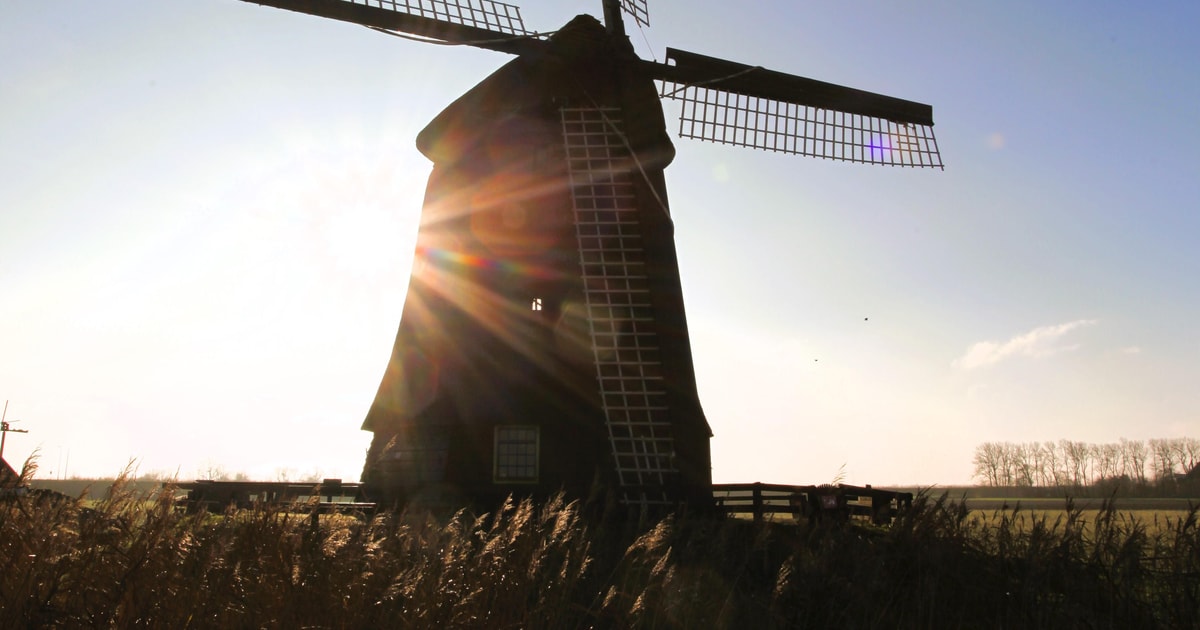 Amsterdam: Senior Countryside windmill private guided tour | GetYourGuide