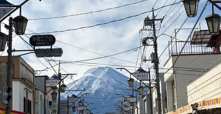 Tokyo : Visite exclusive du Mont Fuji et des magasins Outlets ...