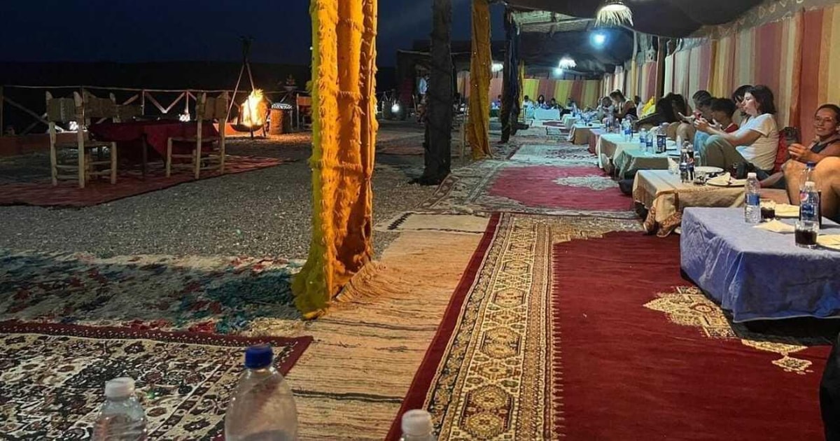 Von Marrakech aus: Quad Bike & Dinner Show in der Agafay Wüste ...