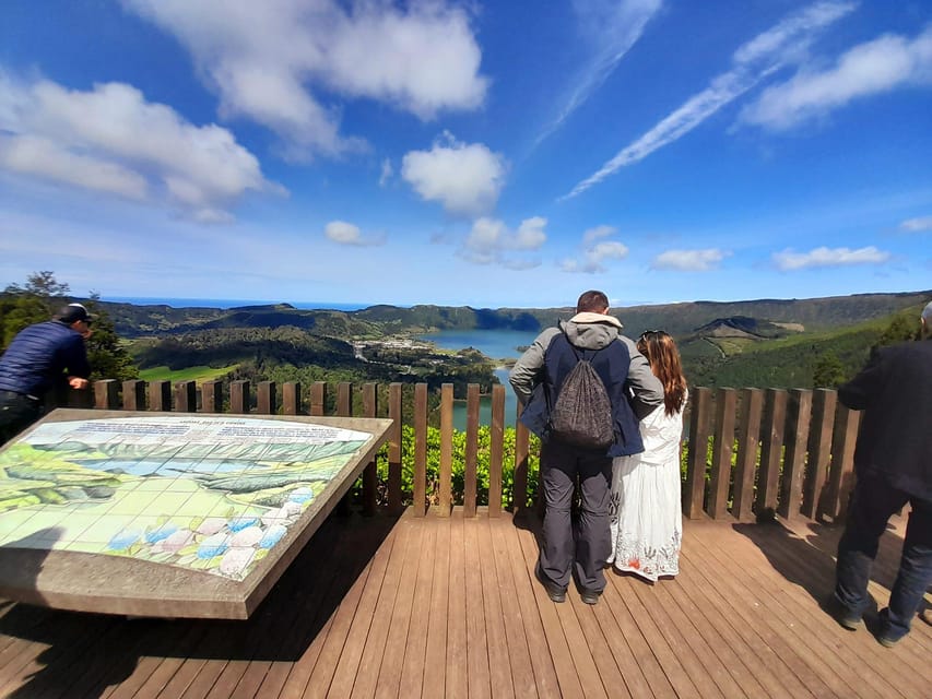Ponta Delgada Cruise Port: The Blue & Green Lake Tour | GetYourGuide