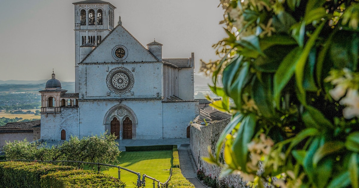 Assisi by driver and guide. Panoramic and Historical tour | GetYourGuide