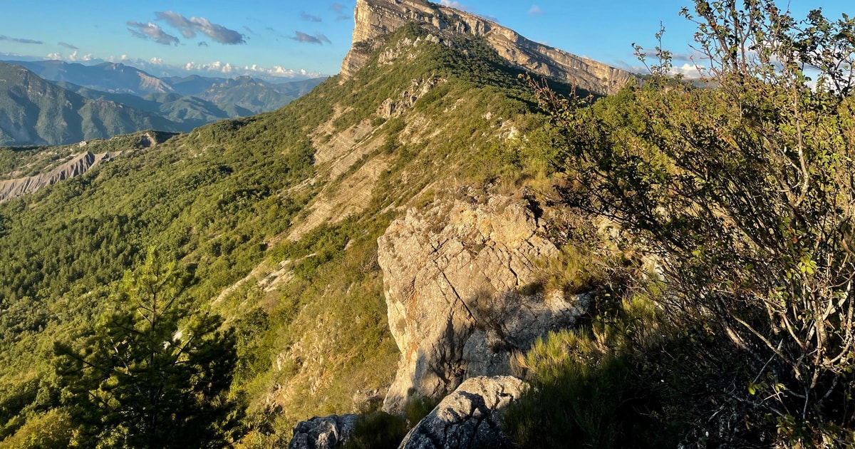 Sunset on Gâche mountain - Panoramic view of the Alps | GetYourGuide