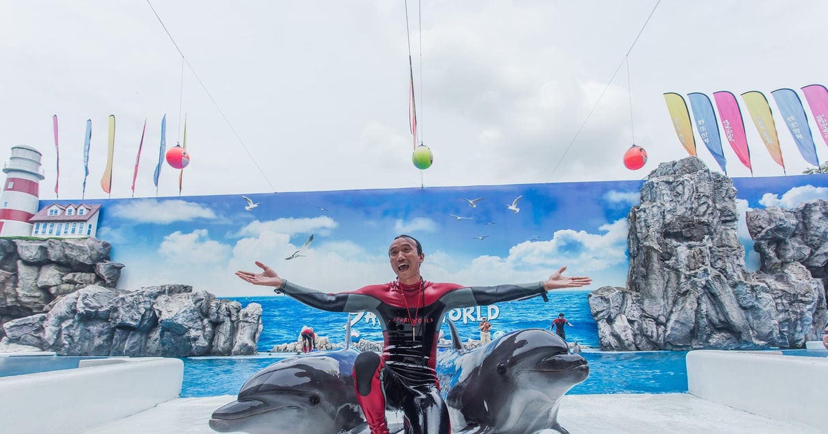 Bangkok: Safari World & Marine Park mit Mittagessen und Transfer ...