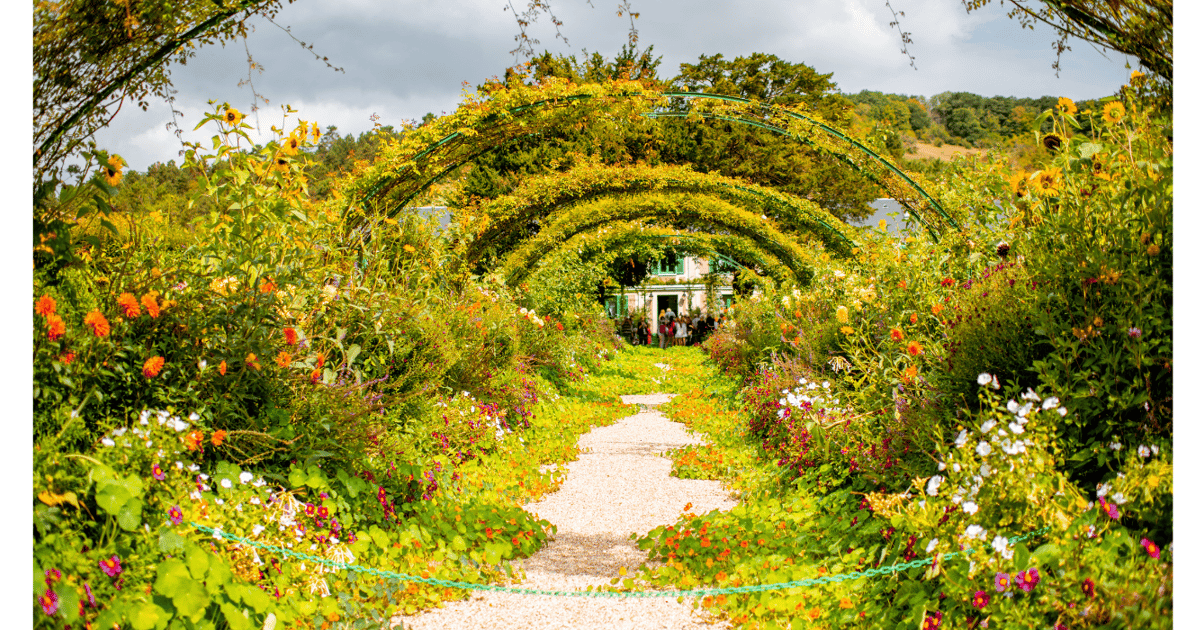 Giverny e i Giardini di Monet: Tour privato da Parigi | GetYourGuide