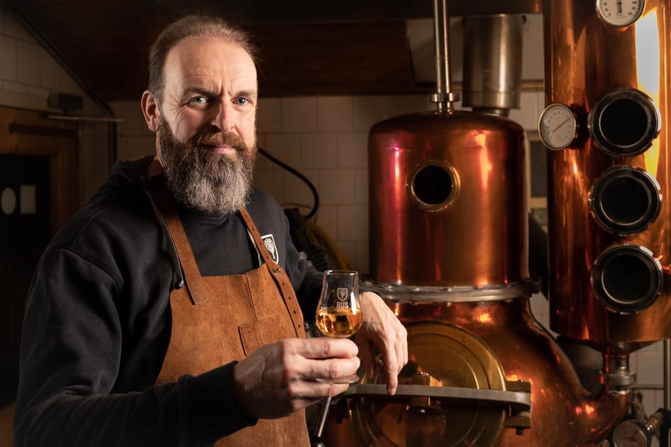 Loosbroek: Grain-to-glass Whisky Distillery Tour & Tasting | GetYourGuide