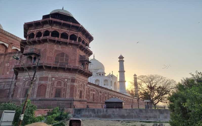 Agra: Sunrise Taj Mahal Tour with taj mahal full moon light | GetYourGuide