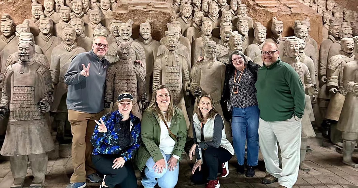 Xi'An: Terracotta Warriors Quality Mini Group Tour (Max 6） | GetYourGuide