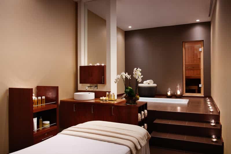 Masaje con firma Corinthia en el Spa | GetYourGuide