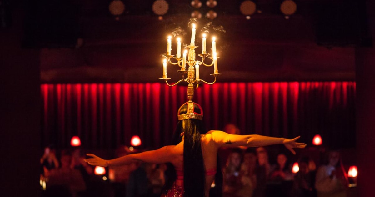 Hurghada: entrada para el Naz Cabaret con bebidas incluidas. | GetYourGuide