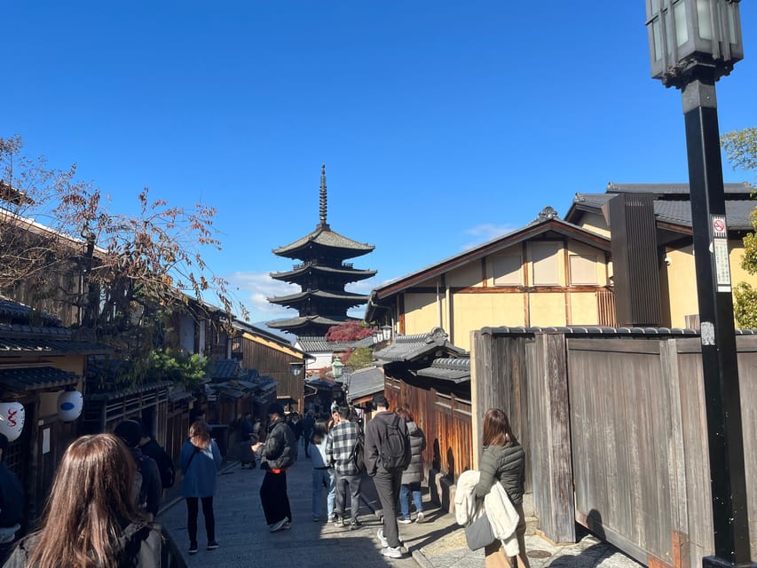 Kyoto: Half-Day Private Guided Tour to the Old Town of Gion | GetYourGuide