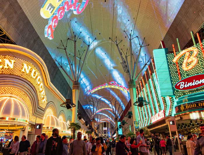 Las Vegas: Private Las Vegas Strip City Tour at Night | GetYourGuide