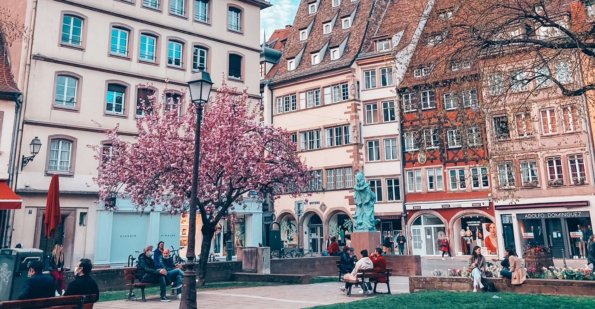 Walking tour in Strasbourg between history and curiosities | Guided ...