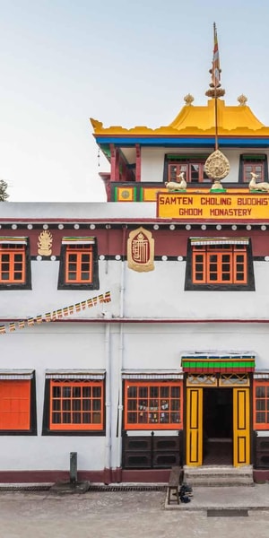 Heritage & Cultural Walk of Darjeeling (2 Hours Guided Tour) | GetYourGuide