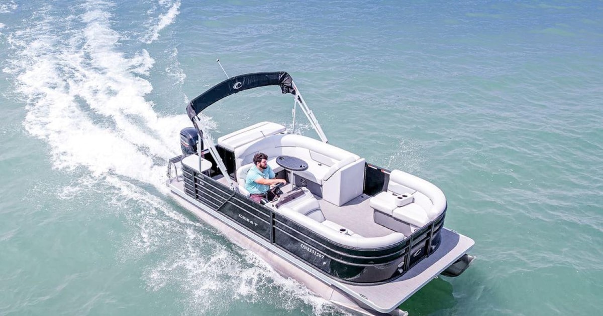 Belle River: Crest 10-Passenger Pontoon Boat Rental | GetYourGuide