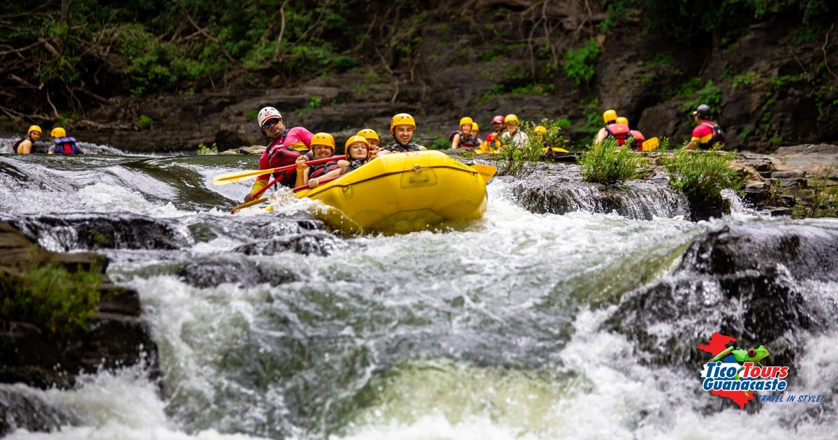 Excursión de rafting por el río Tenorio | GetYourGuide