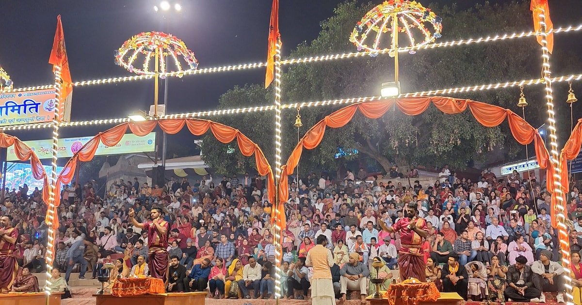 From Delhi: Varanasi Overnight Tour with Train & Boat Ride | GetYourGuide