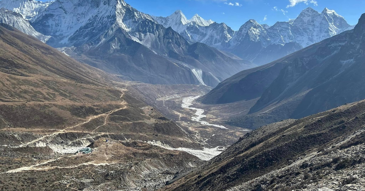 Everest Base Camp & Gokyo Lake Trek - ohne Cho La Pass | GetYourGuide