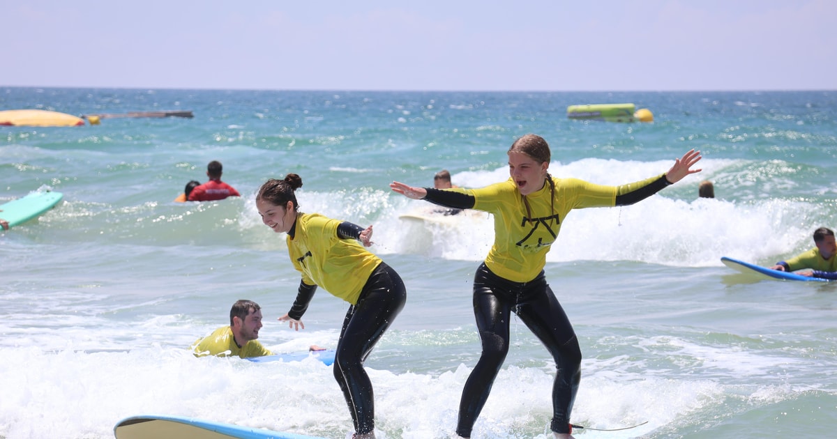 Albufeira: Surf Express - Aprende lo básico en 2h de clase | GetYourGuide