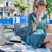 Amsterdam Small Group Canal Cruise Including Snacks & Drinks - 2026 ...
