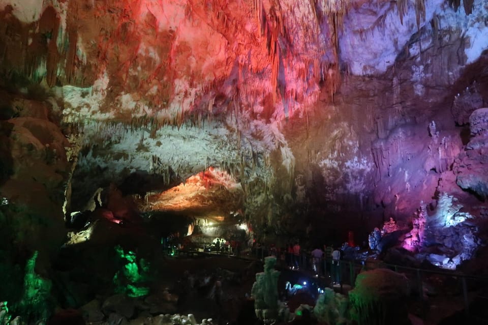 Natural tours of Georgia | GetYourGuide