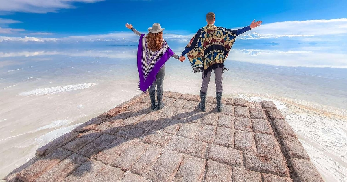 UYUNI SALT FLAT CLASSIC TOUR FROM UYUNI BOLIVIA 3D/2N | GetYourGuide