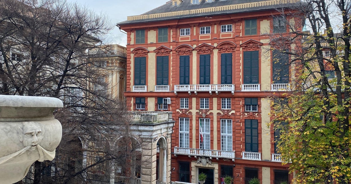 Génova: Tour guiado Strada Nuova + ticket de entrada al Acuario ...