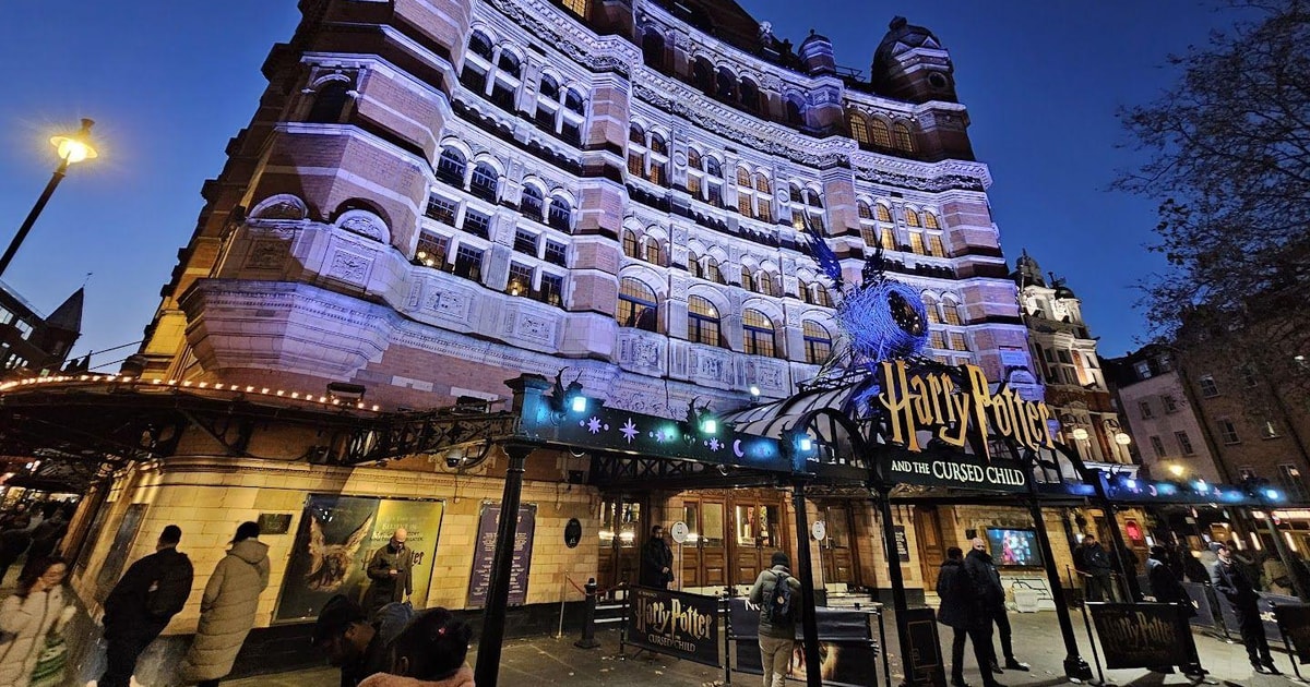 Discover Magical London: In-App Audio Tour | GetYourGuide