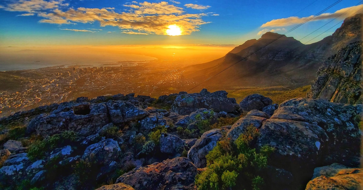 Cape Town: Lion's Head Sunrise & Sunset Guided Hike | GetYourGuide