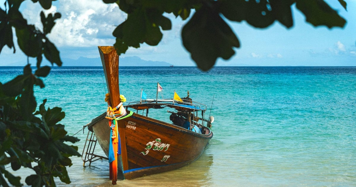 Vanuit Koh Lipe: Privé Longtail Boot Tour met Snorkel | GetYourGuide