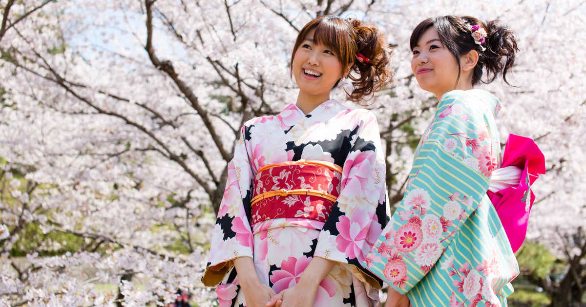 Kyoto: 1 Day Traditional Japanese Kimono Rental Experience | GetYourGuide