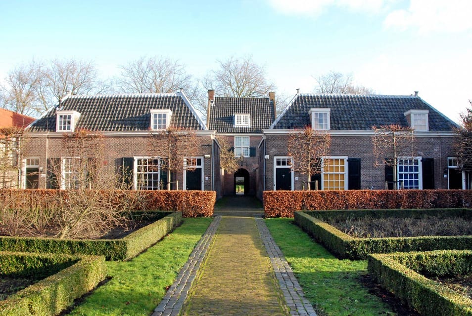 Delft: Historical Walking Audio Tour on Your Phone (ENG) | GetYourGuide