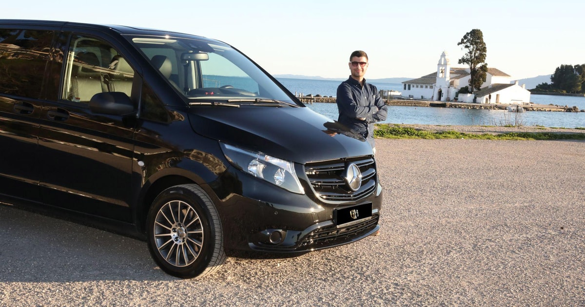 Korfu: Półdniowa wycieczka mini vanem do kultowych miejsc | GetYourGuide