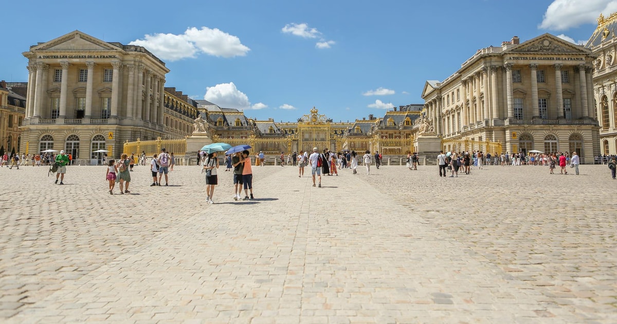 Versailles-belépő 1 órás Szajna-hajóúttal | GetYourGuide