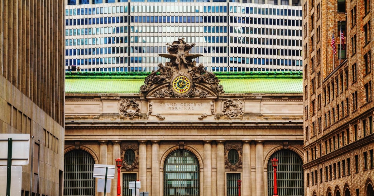 Tour privato a piedi del Grand Central Terminal con trasporto ...