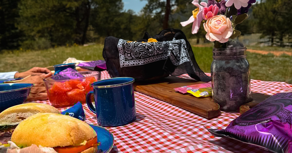 Denver: Llama Lunch in the Rocky Mountains | GetYourGuide